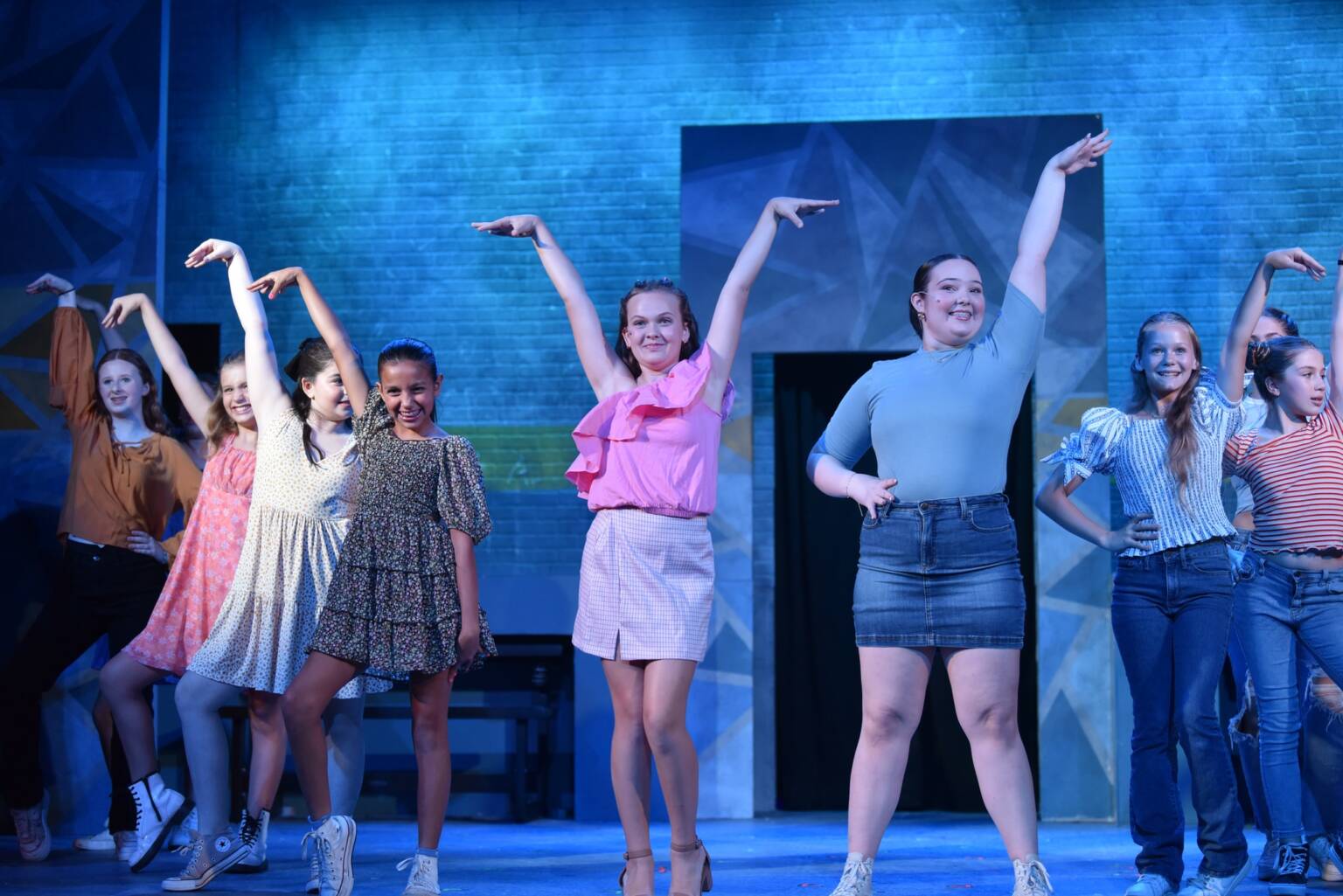 Home - Young Actors Theatre